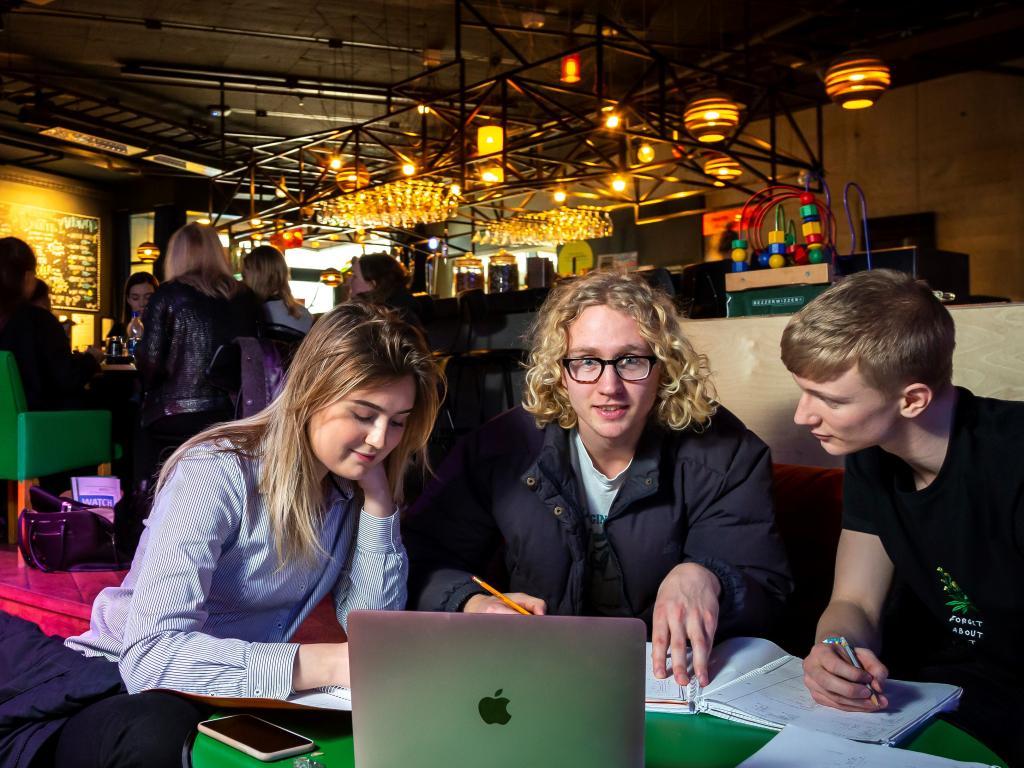 Nám í Canvas | Setberg